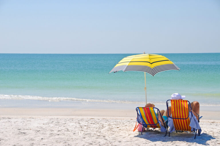 9 Best Beaches In Anna Maria Island FL You Must Visit - Florida Trippers