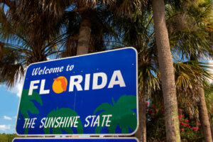 15 HONEST Pros and Cons To Living in Florida (Moving Tips!) - Florida ...